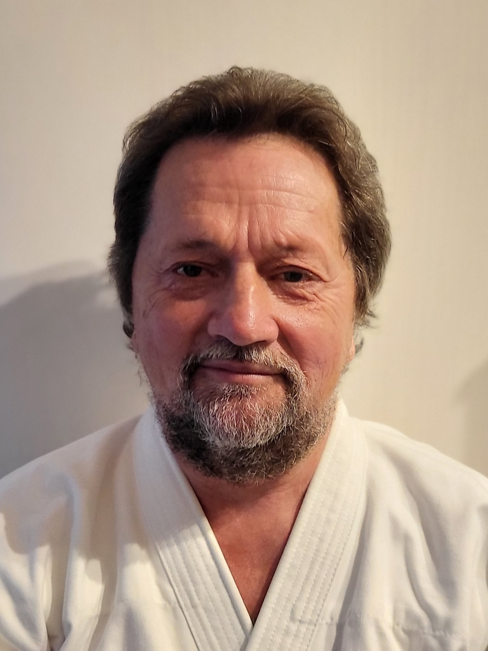 Pointa.cz | MÁ CESTA KARATE aneb neobyčejná cesta obyčejného člověka